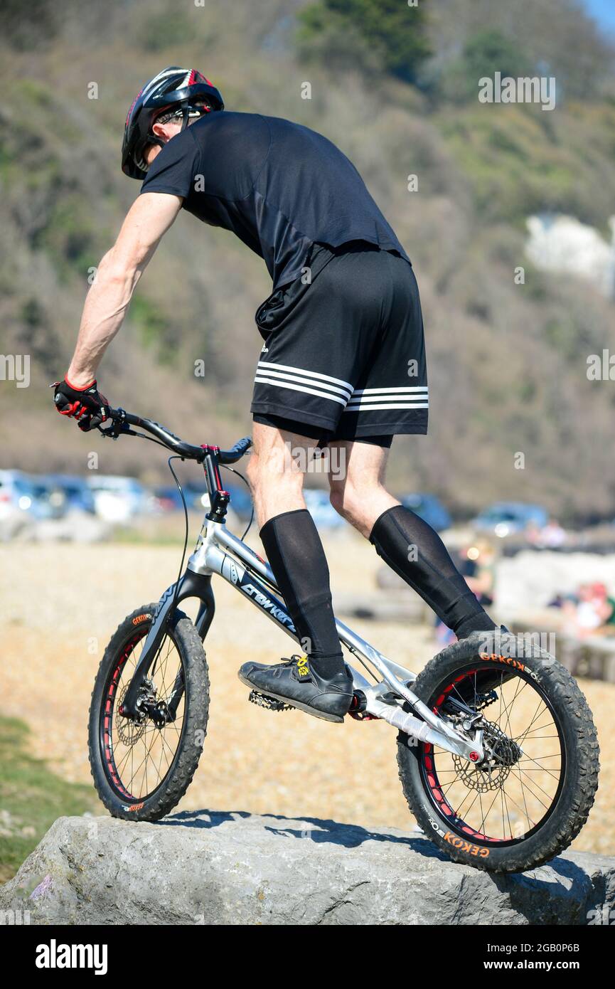 Professional bmx rider hi-res stock photography and images - Alamy