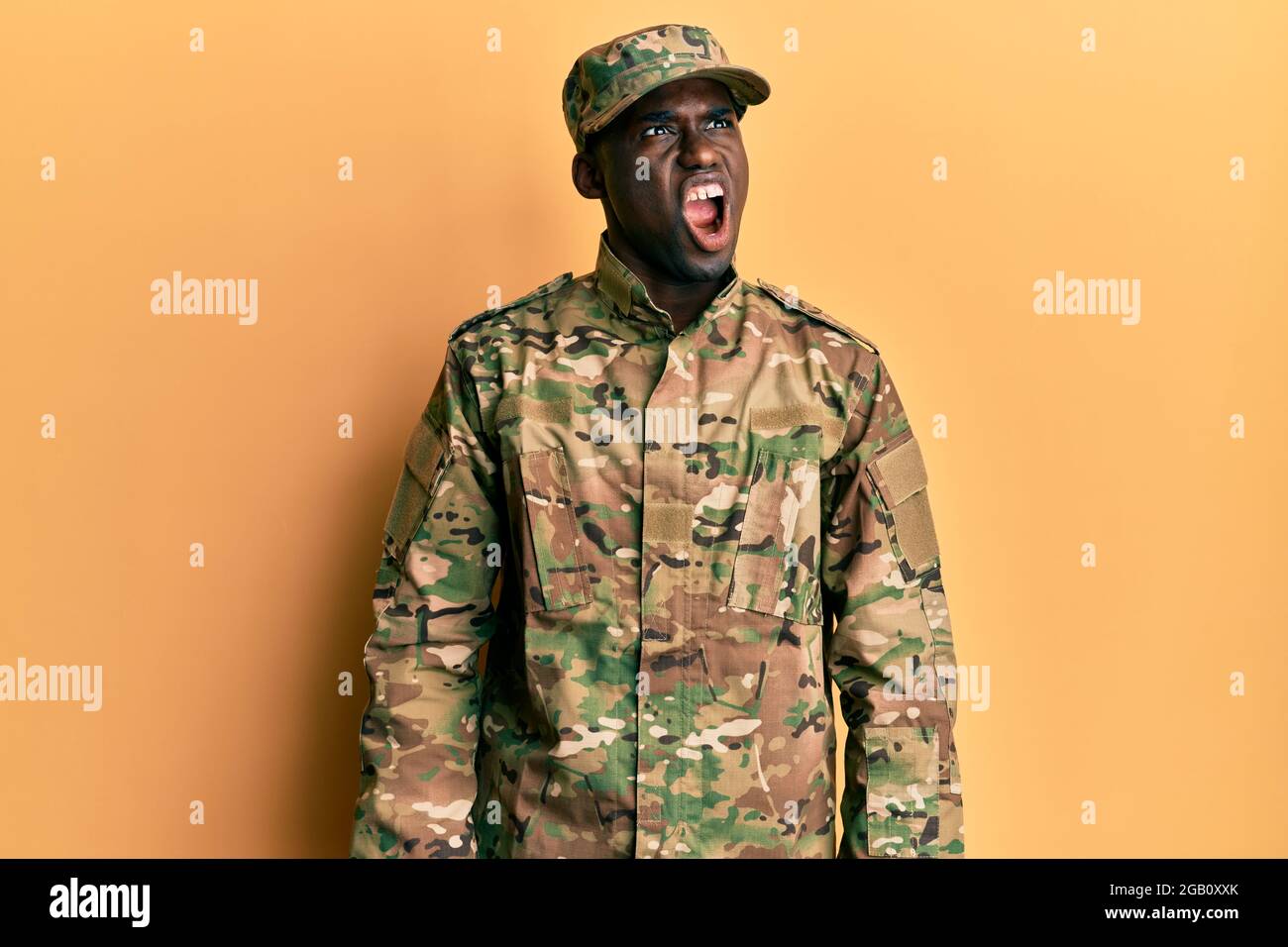 Aggressive american soldier hi-res stock photography and images - Alamy