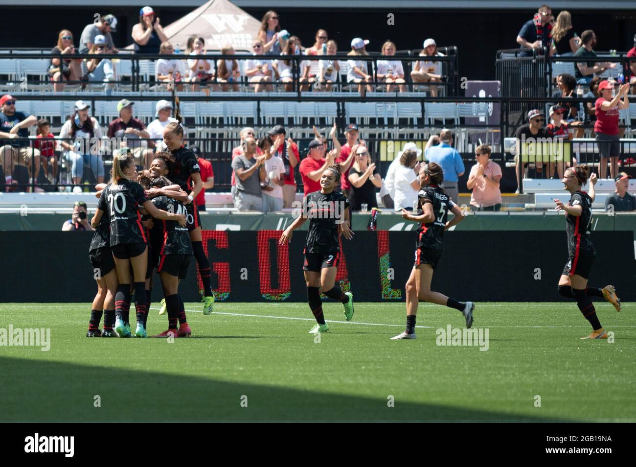 Team celebration during the National Women's Soccer League game between ...
