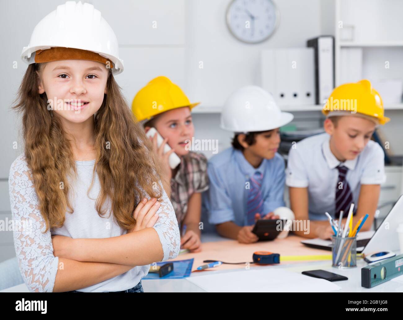 Builder construction calculator hi-res stock photography and images - Alamy
