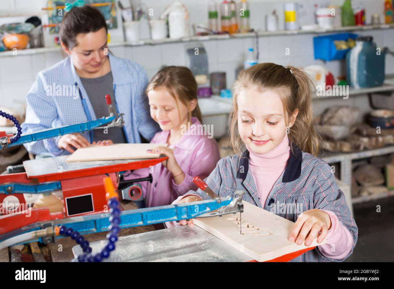 Practical skills hi-res stock photography and images - Alamy