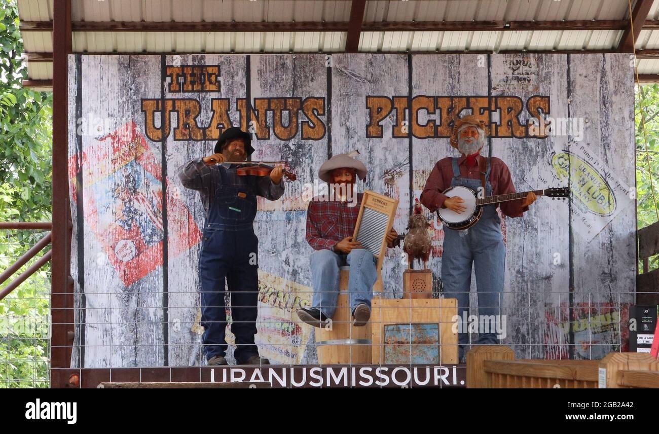 Uranus building hi-res stock photography and images - Alamy