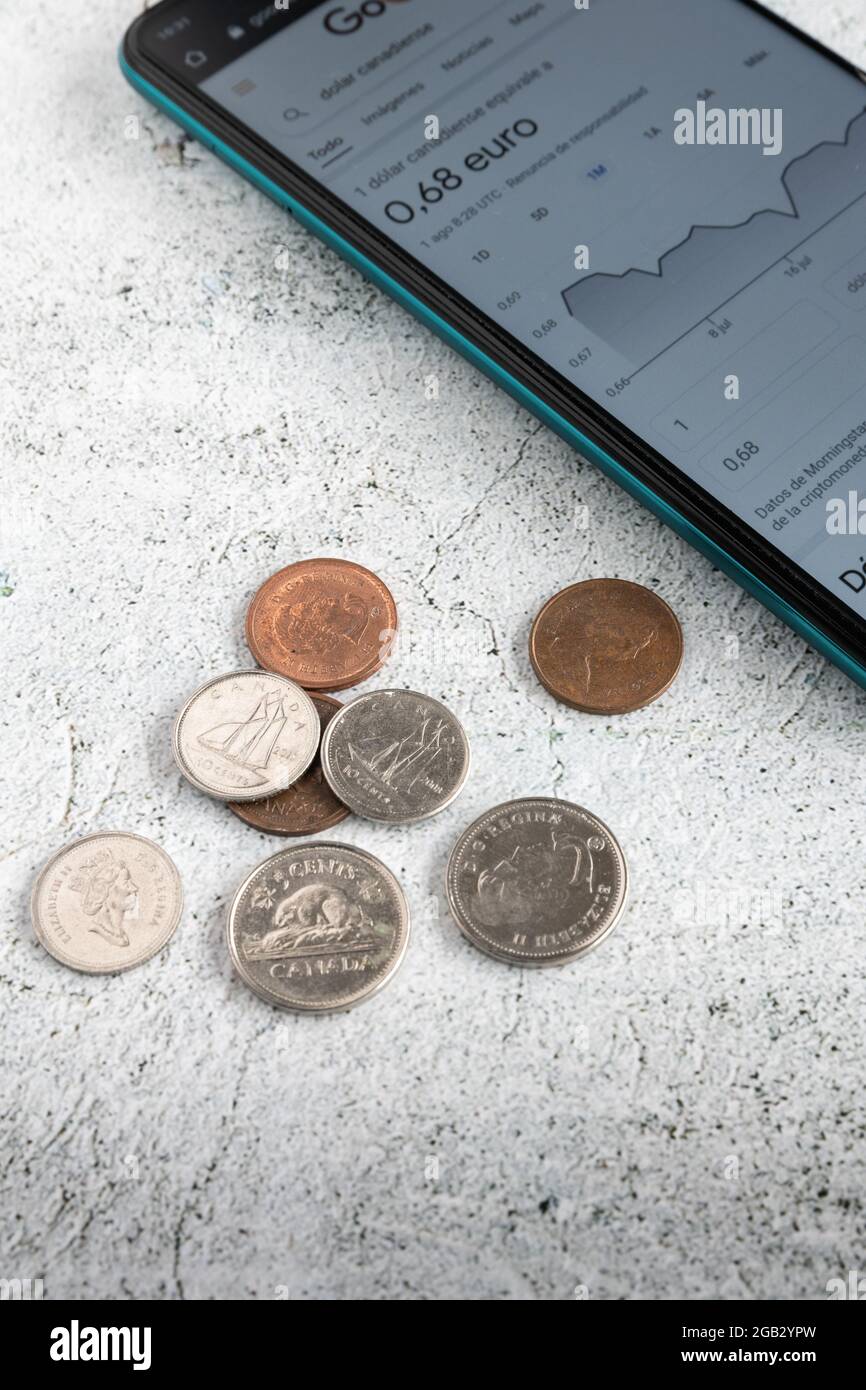 Canadian change hi-res stock photography and images - Alamy