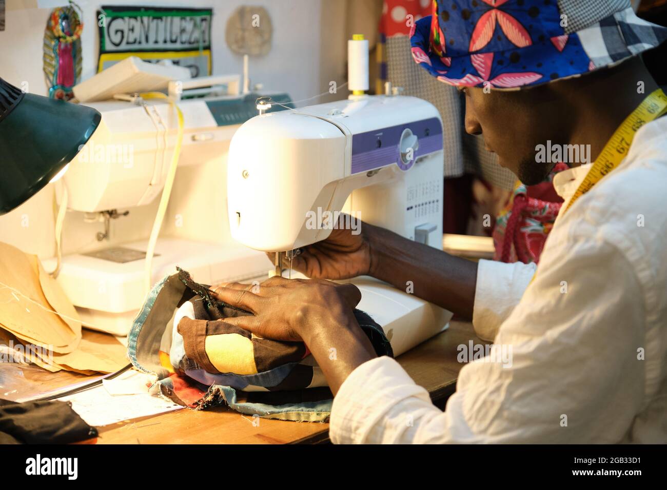 African sewing machine hi-res stock photography and images - Alamy