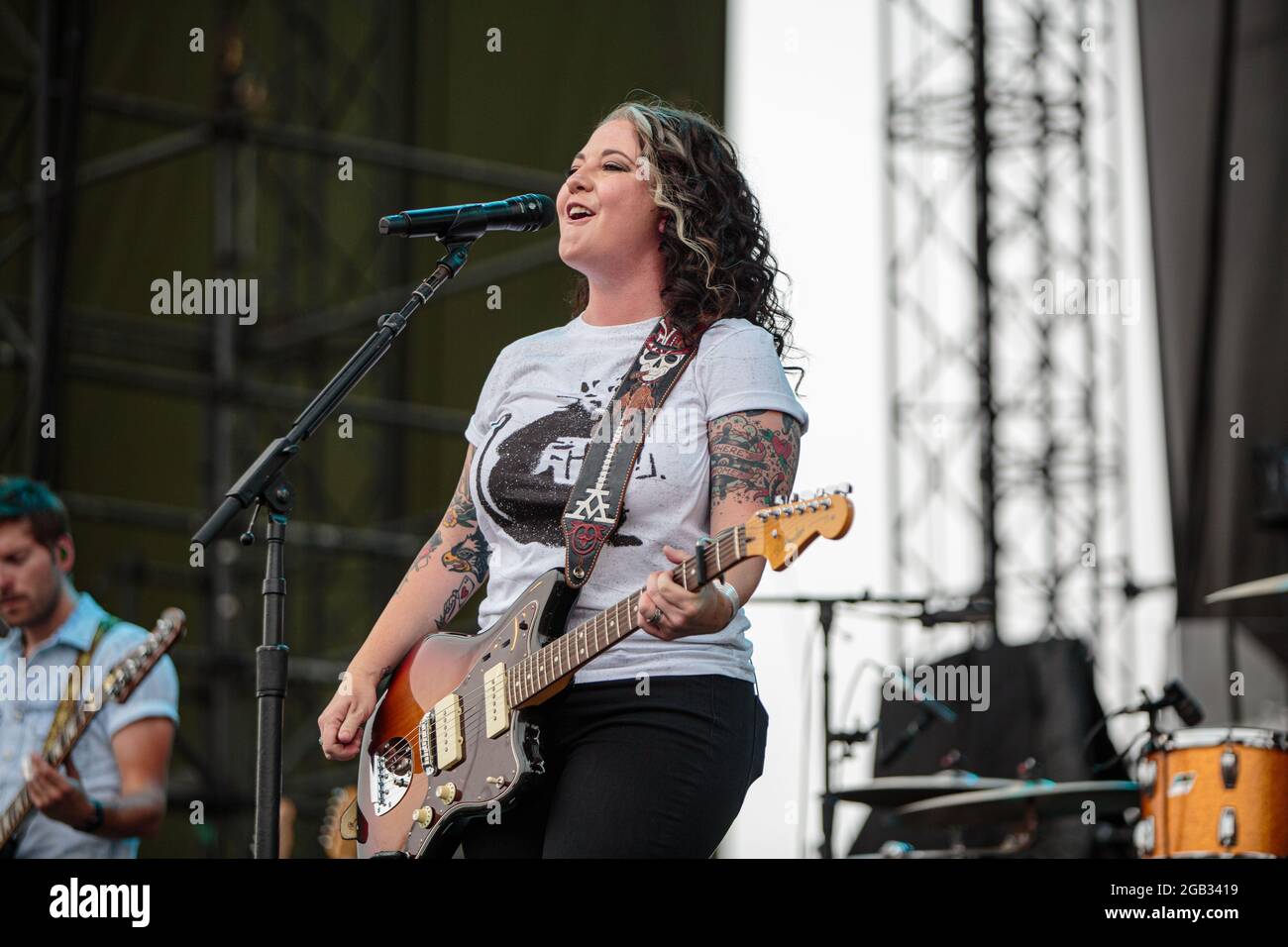 SInger Ashley Mcbryde performs on day 2 of the Watershed Music Festival ...