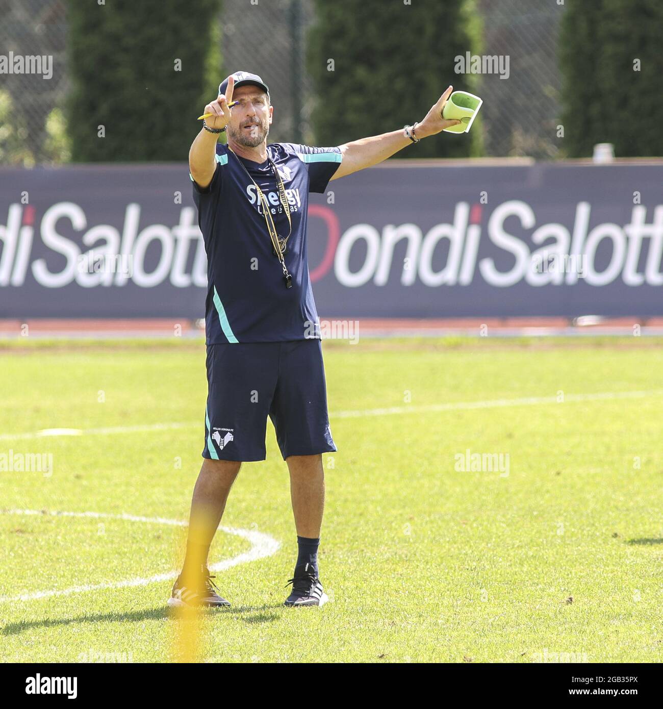 Stagione 2021 2022 hi-res stock photography and images - Alamy