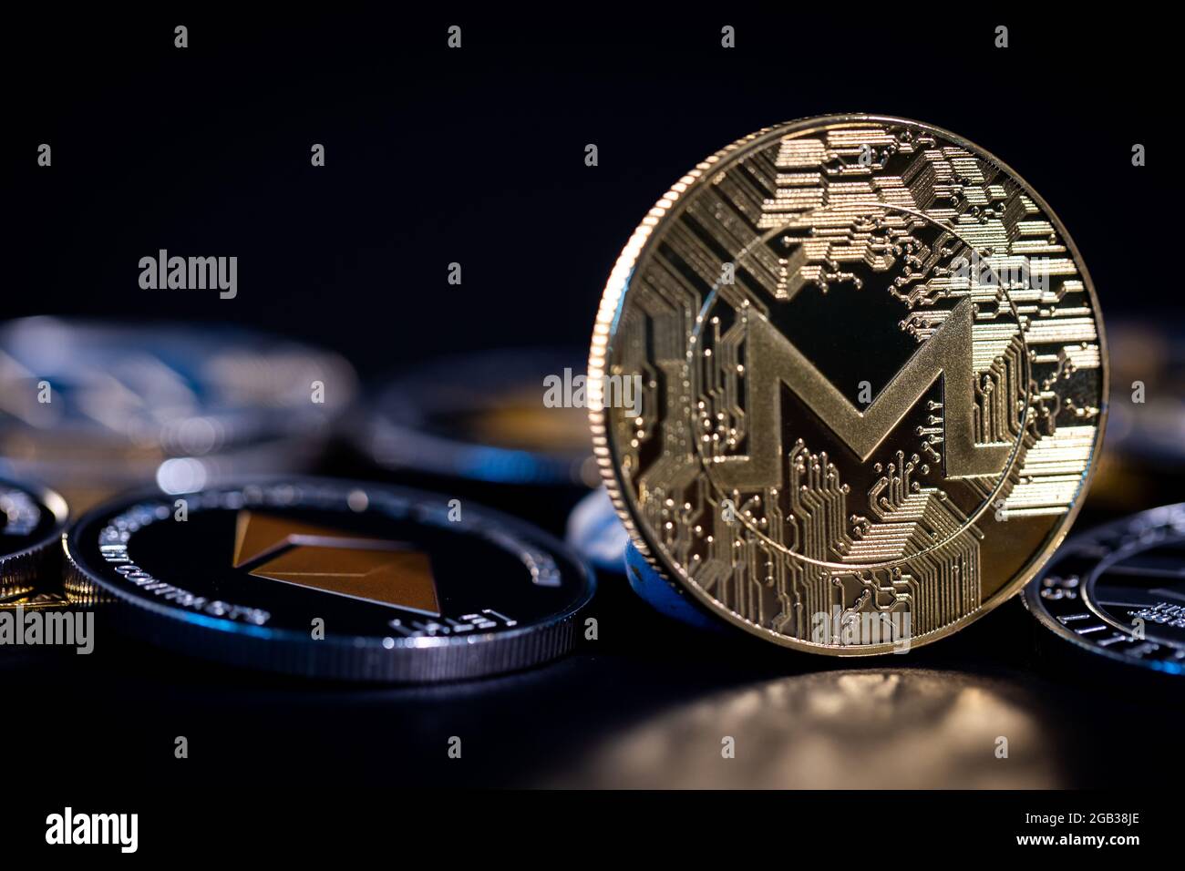 Monero coin hi-res stock photography and images - Alamy