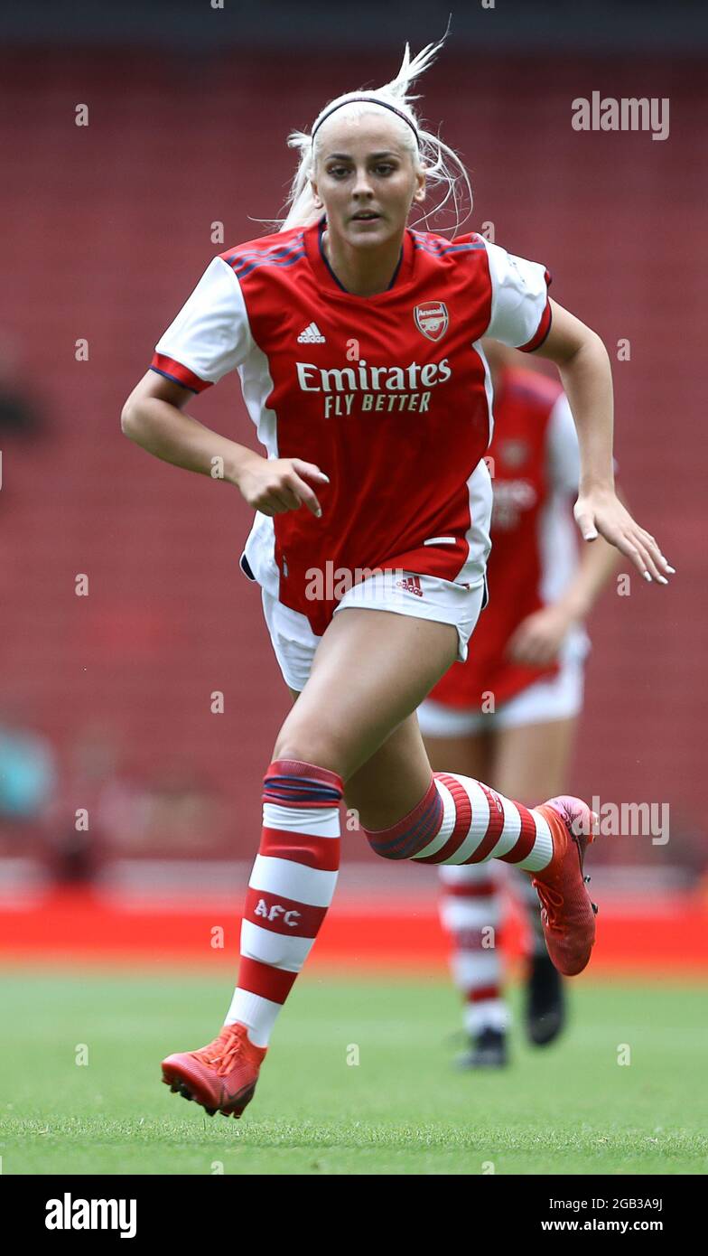 2021 daisy hi-res stock photography and images - Alamy