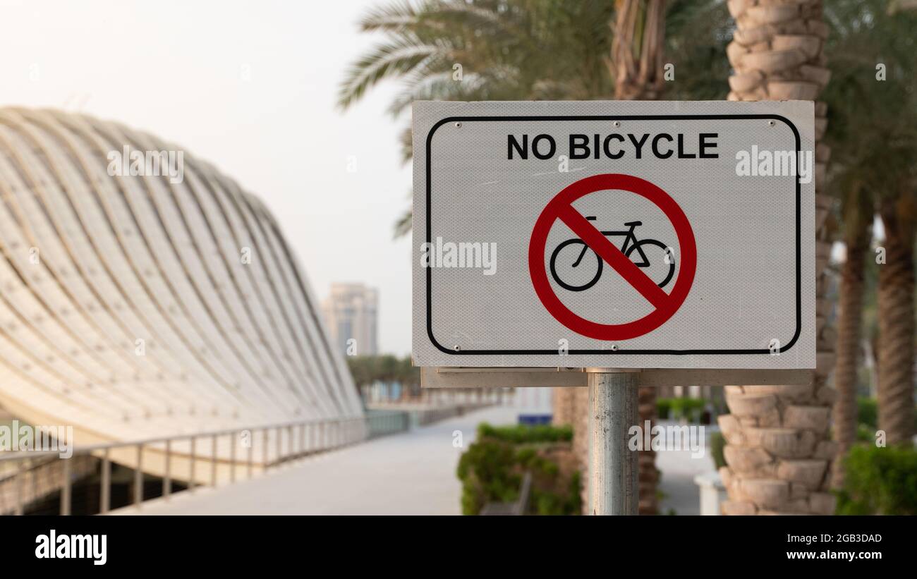 No bicycle, bike prohibited sign on a working path Stock Photo - Alamy