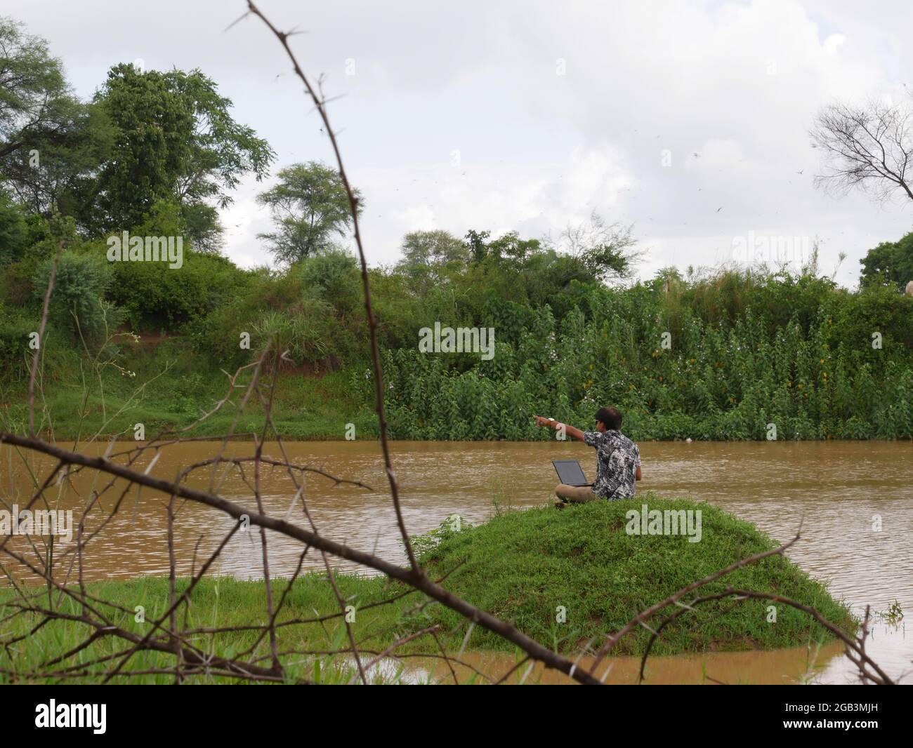 Laptop computer on desert sand High Resolution Stock Photography and ...