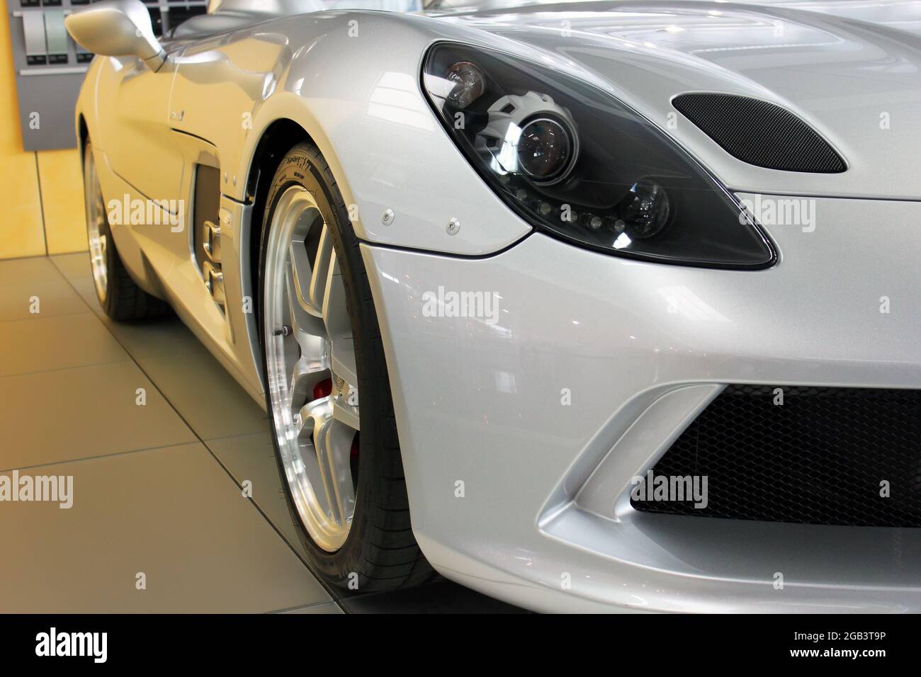 Mercedes benz slr mclaren stirling moss amg hi-res stock photography ...