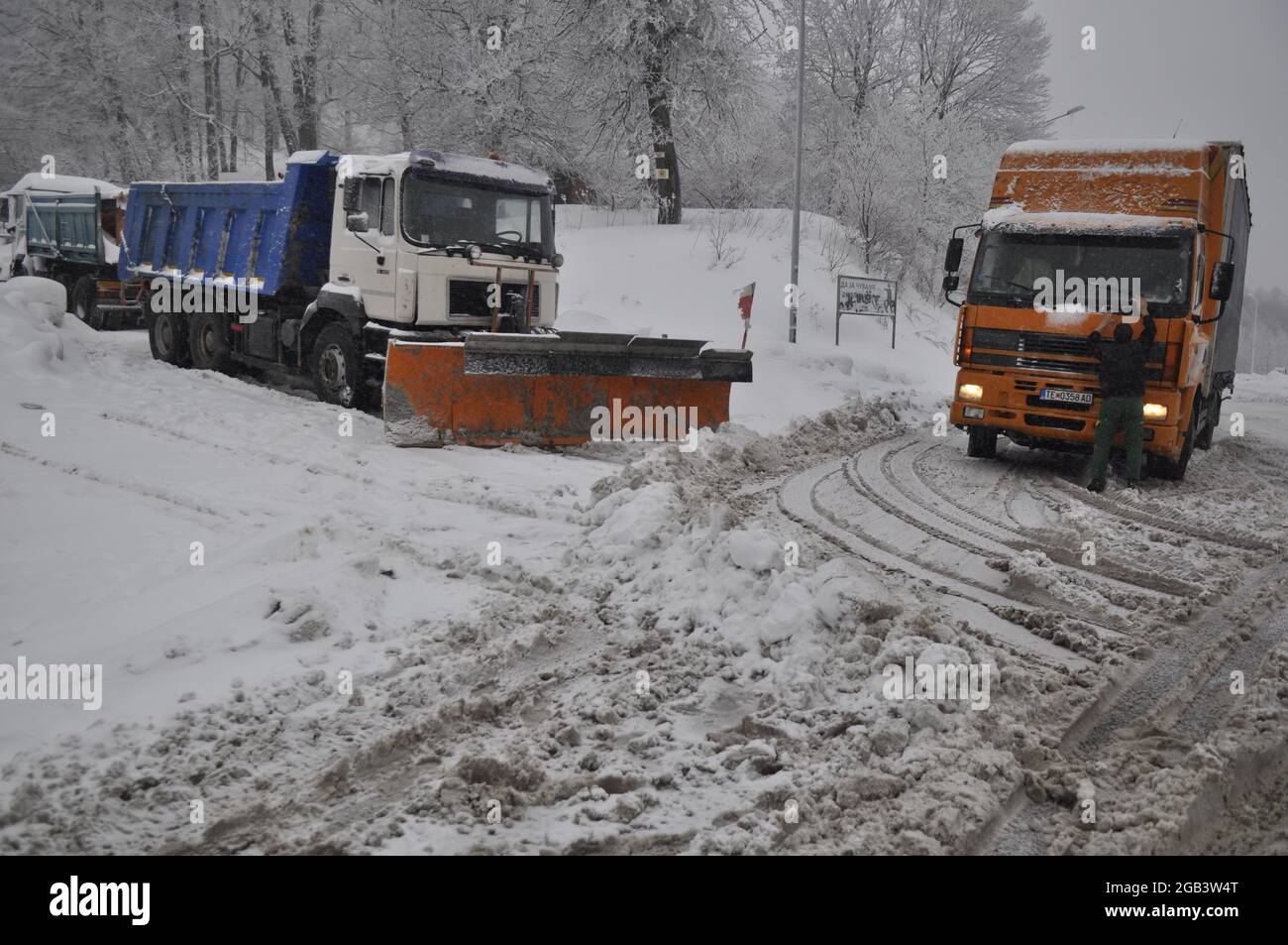 Wrecked bulldozer hi-res stock photography and images - Alamy