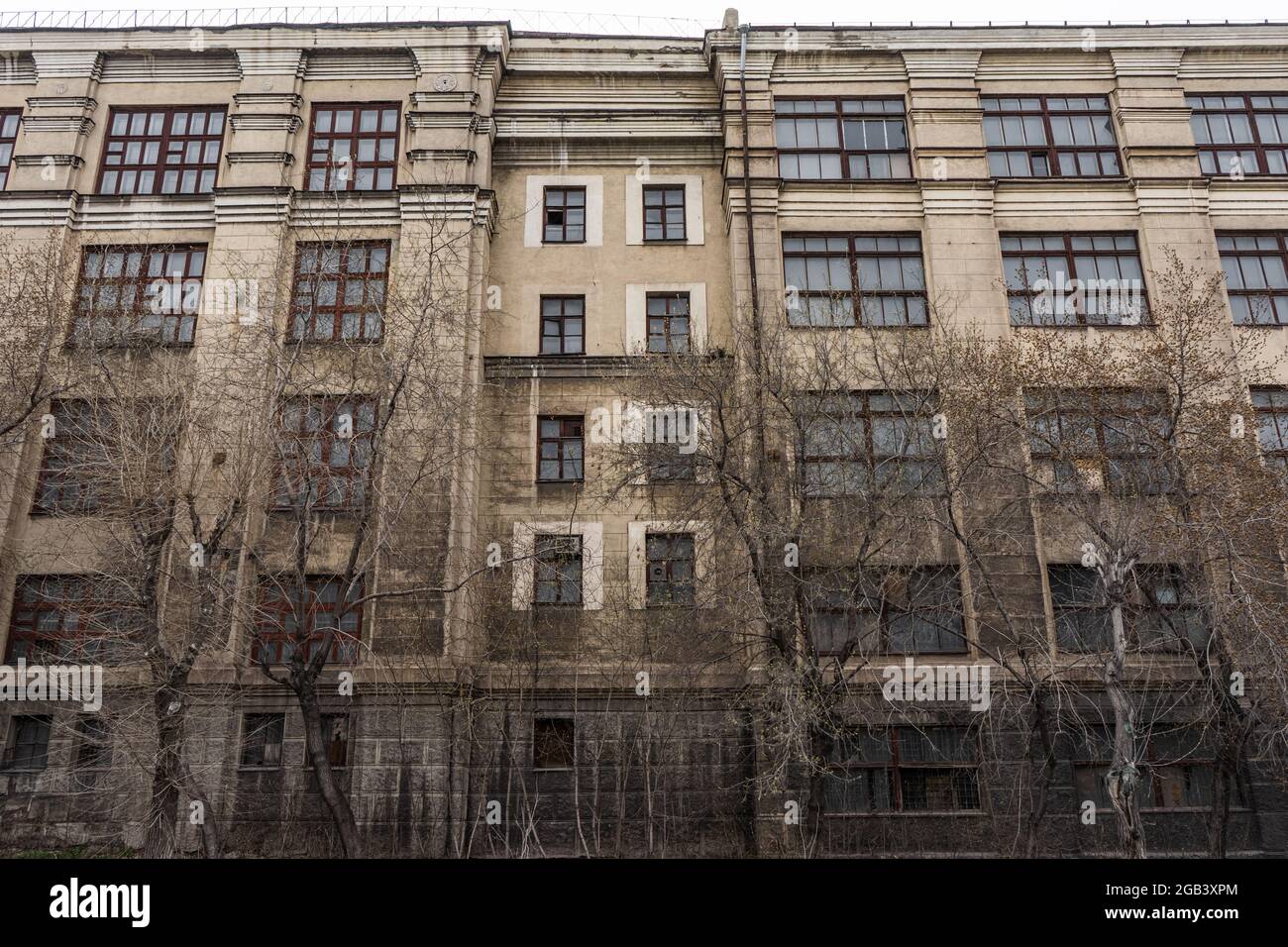 Magnitogorsk, Russia - April 28, 2021: big old house. Pushkin street ...
