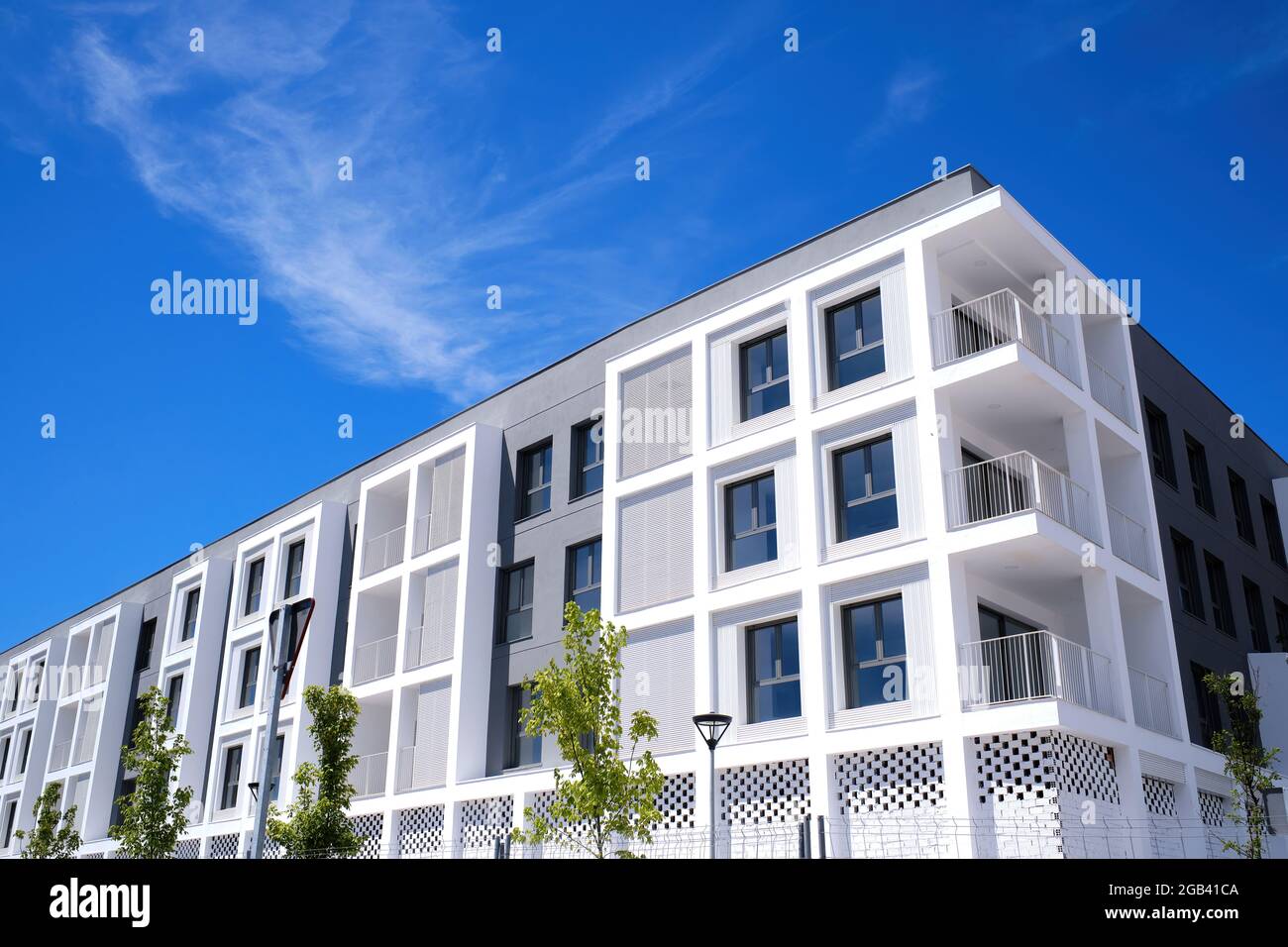 Real estate and facilities hi-res stock photography and images - Alamy
