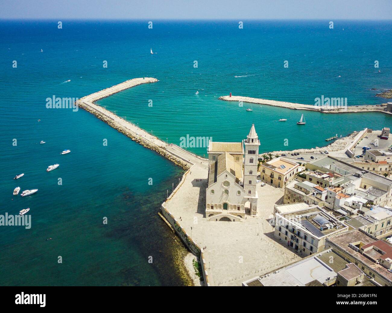 Trani Cathedral from above (Cattedrale di San Nicola Pellegrino). Trani ...