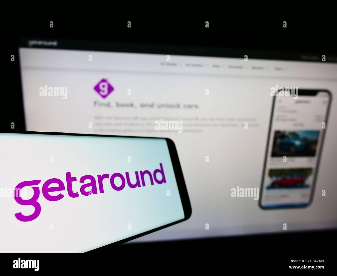 Logo getaround hi-res stock photography and images - Alamy