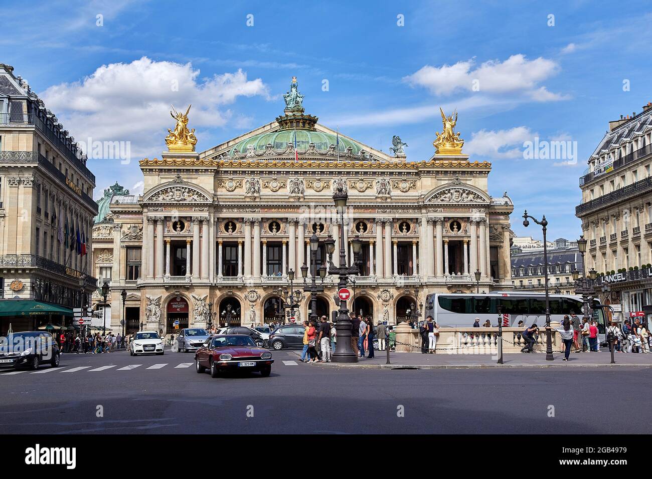 Neo futuristic architecture hi-res stock photography and images - Alamy