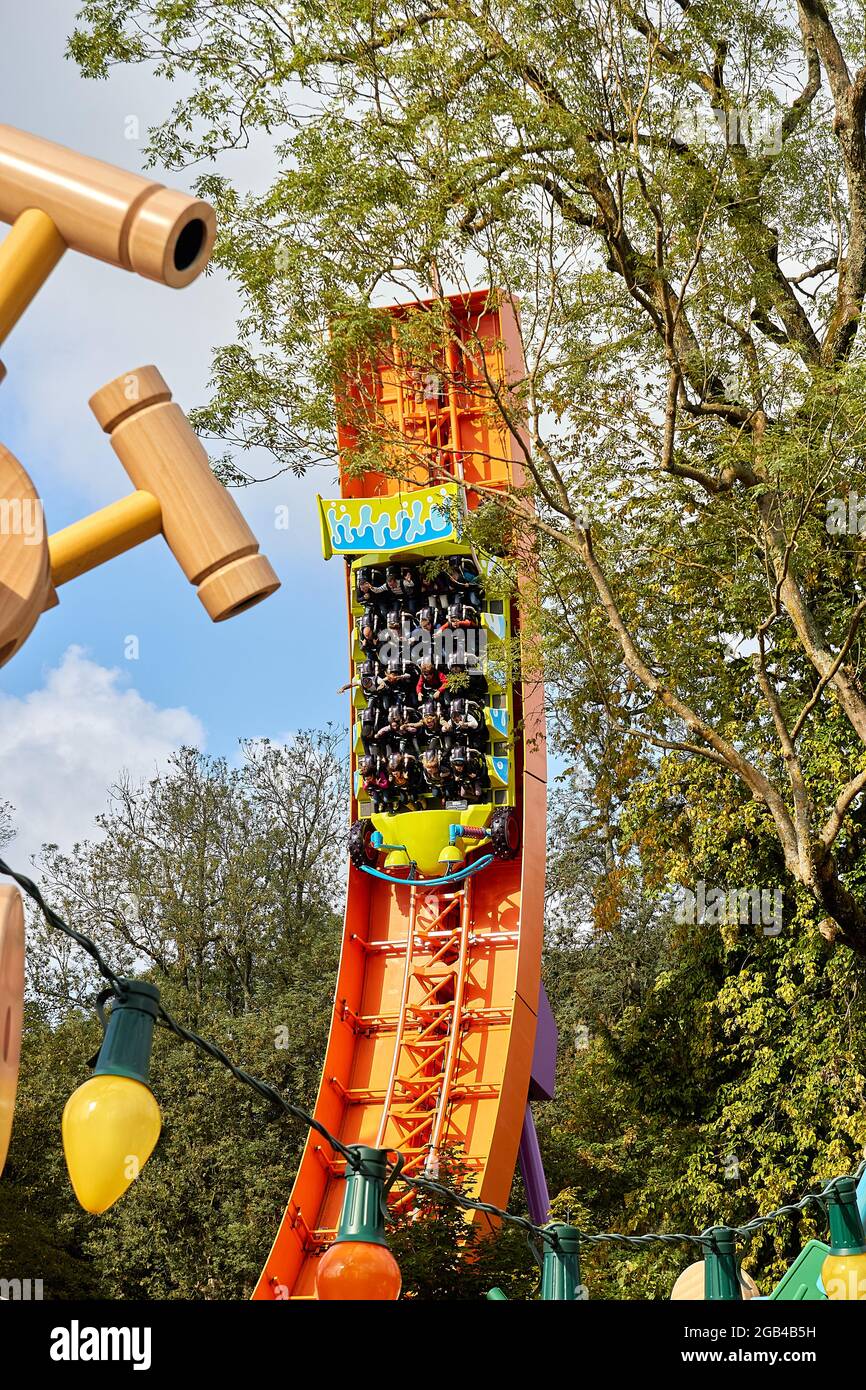 Dangerous amusement hi-res stock photography and images - Alamy