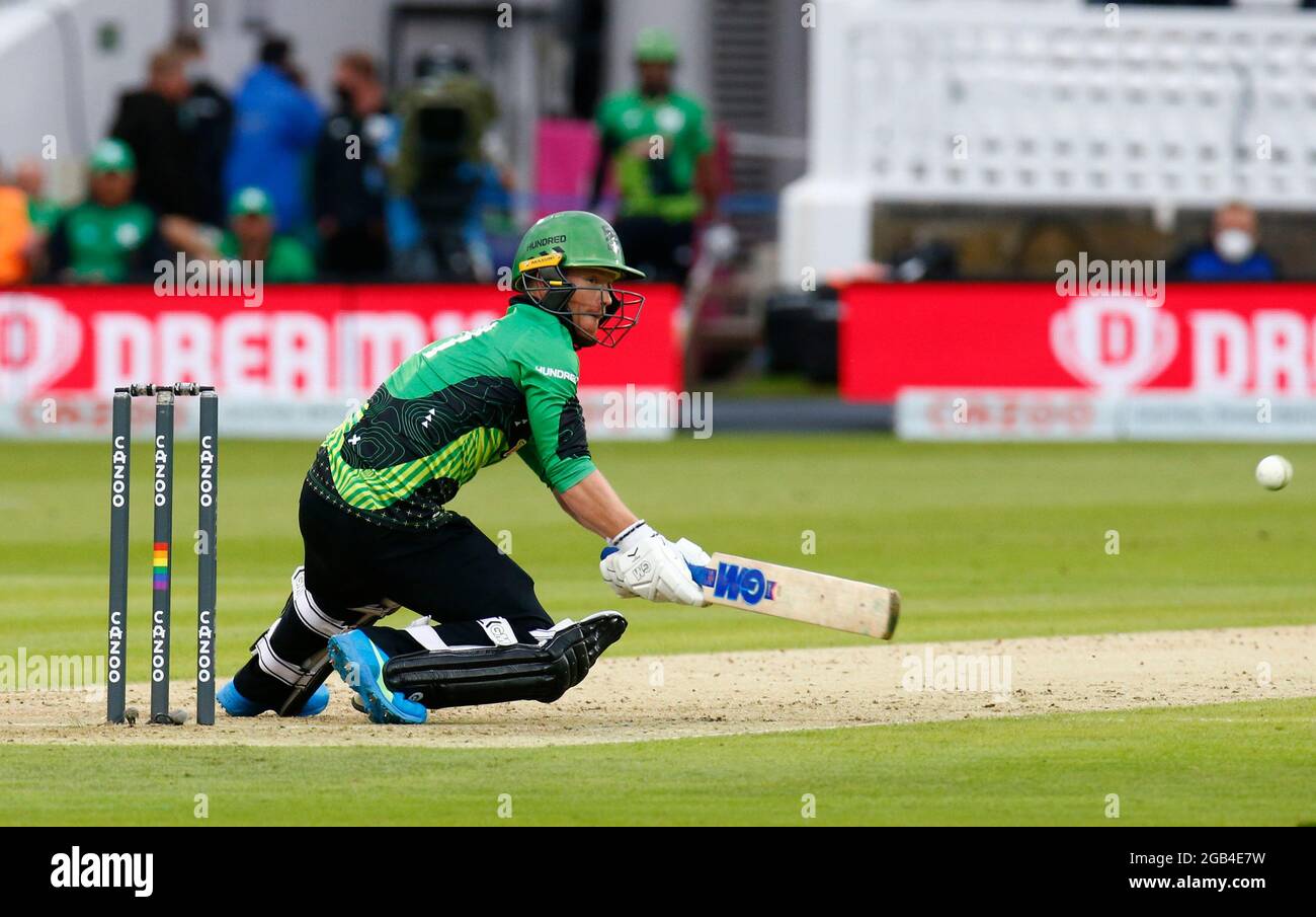 LONDON, ENGLAND - AUGUST 01: Alex Davies of Southern Brave during The ...