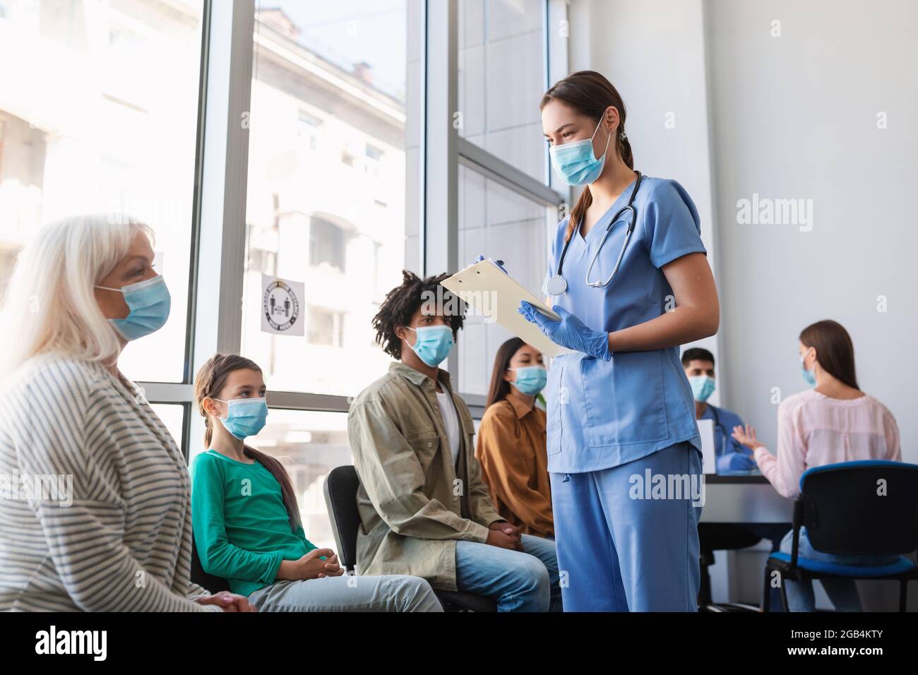 Doctor waiting queue hi-res stock photography and images - Alamy