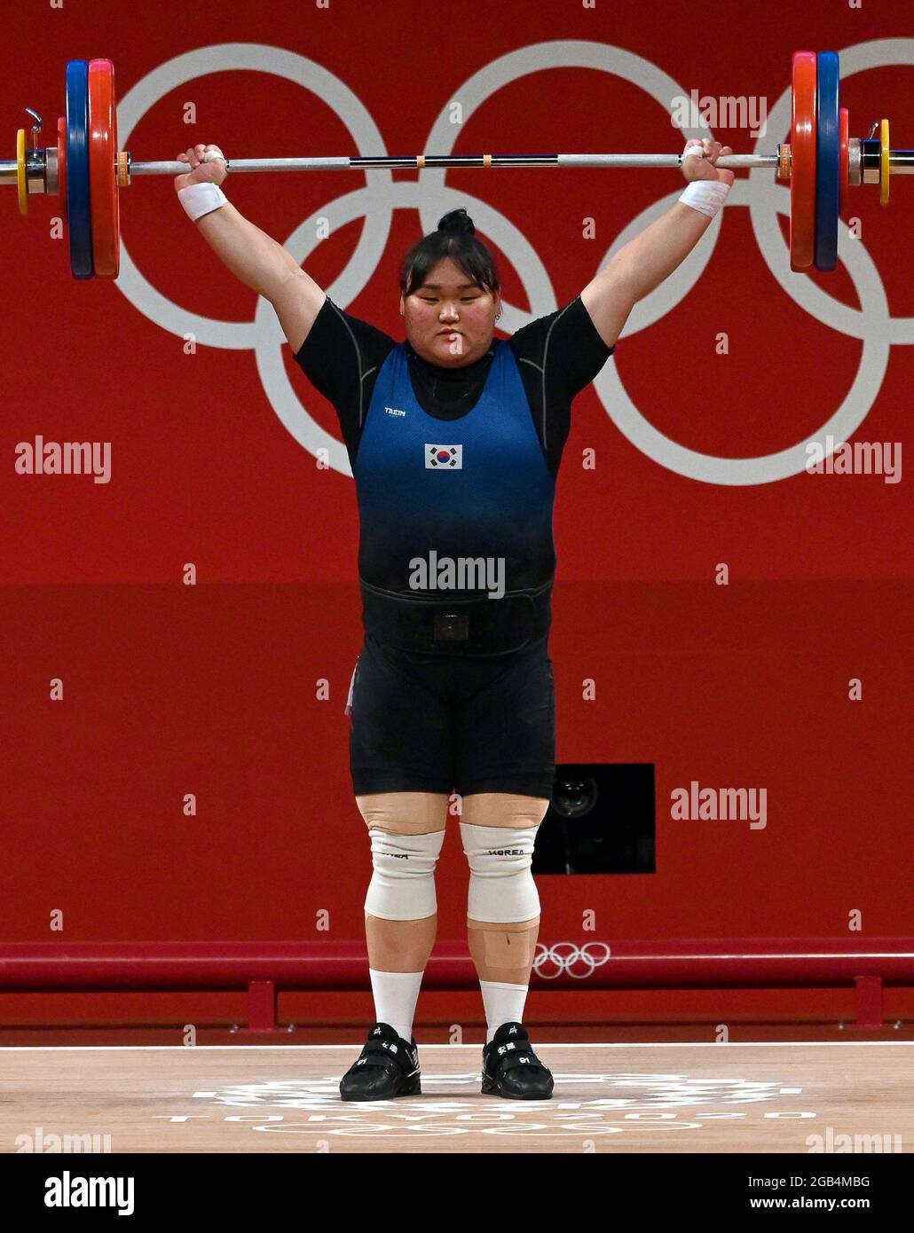 02 August 2021, Japan, Tokio: Weightlifting: Olympia, women up to 87 kg ...