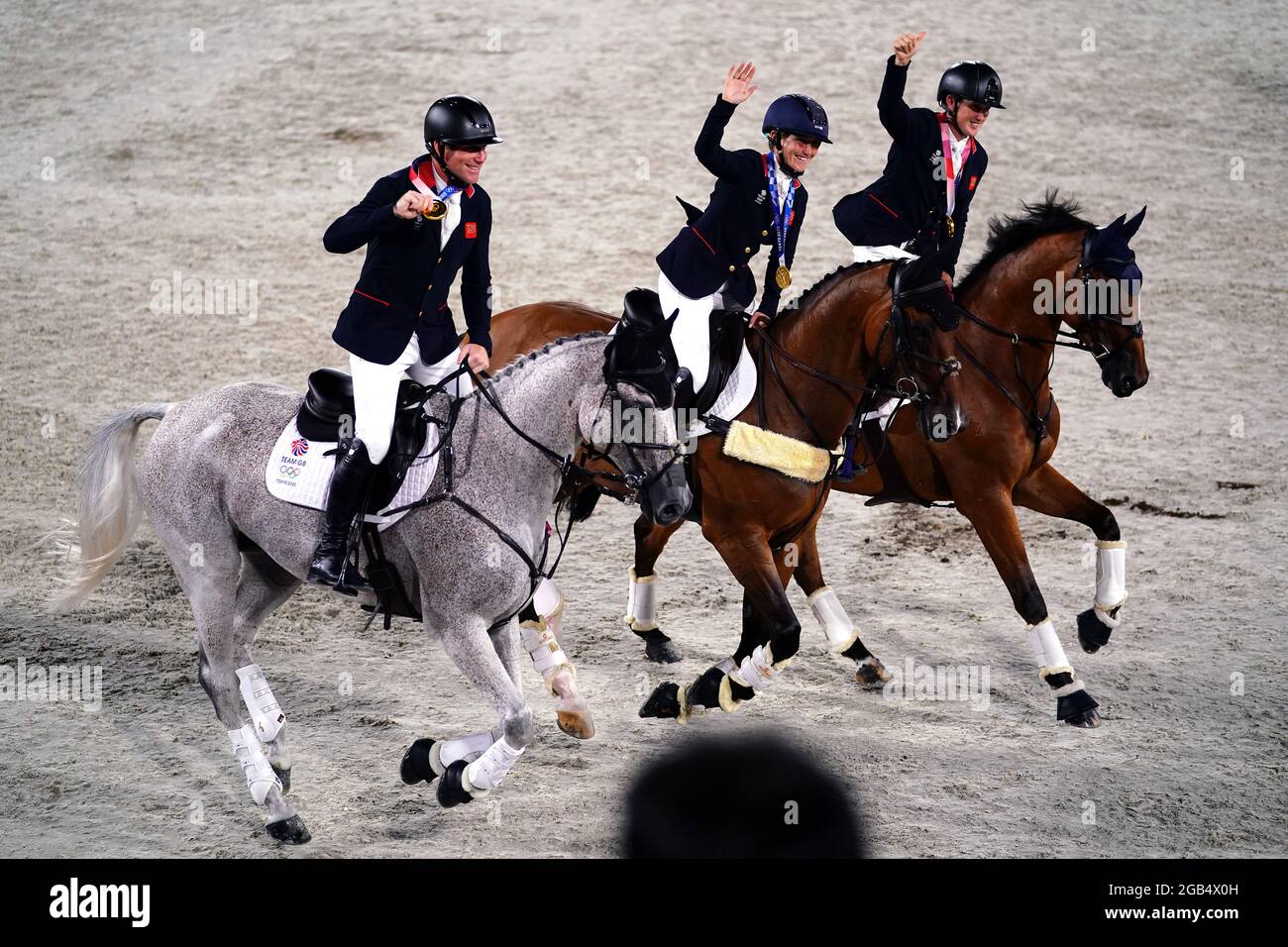 Laura collett tokyo hi-res stock photography and images - Alamy