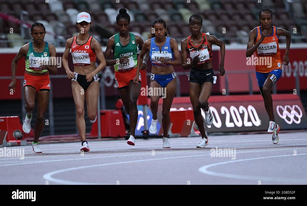 Tokyo, Japan. 2nd Aug, 2021. Athletes compete during the Women's 5000m ...
