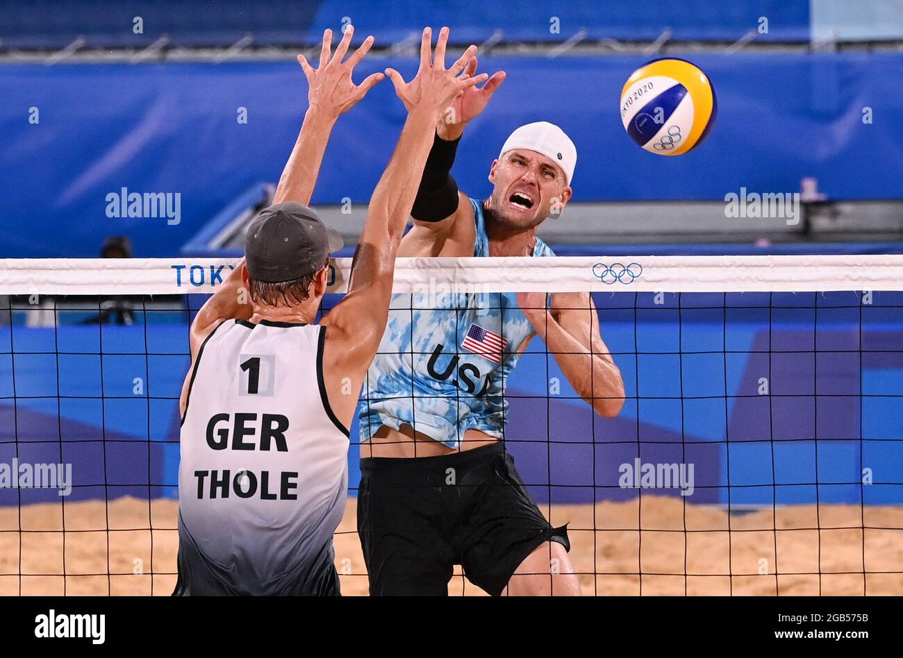 Tokio, Japan. 02nd Aug, 2021. Volleyball/Beach: Olympia, Men, Round of ...