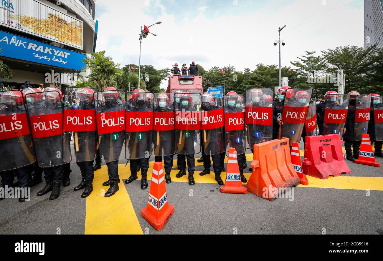 Police federal reserve unit fru hi-res stock photography and images - Alamy