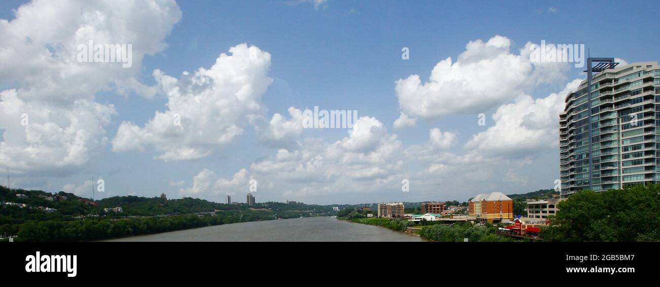 The Ohio River Seen From the Daniel Carter Beard Bridge Stock Photo - Alamy