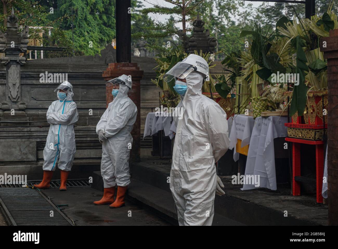 Cremation process hi-res stock photography and images - Alamy