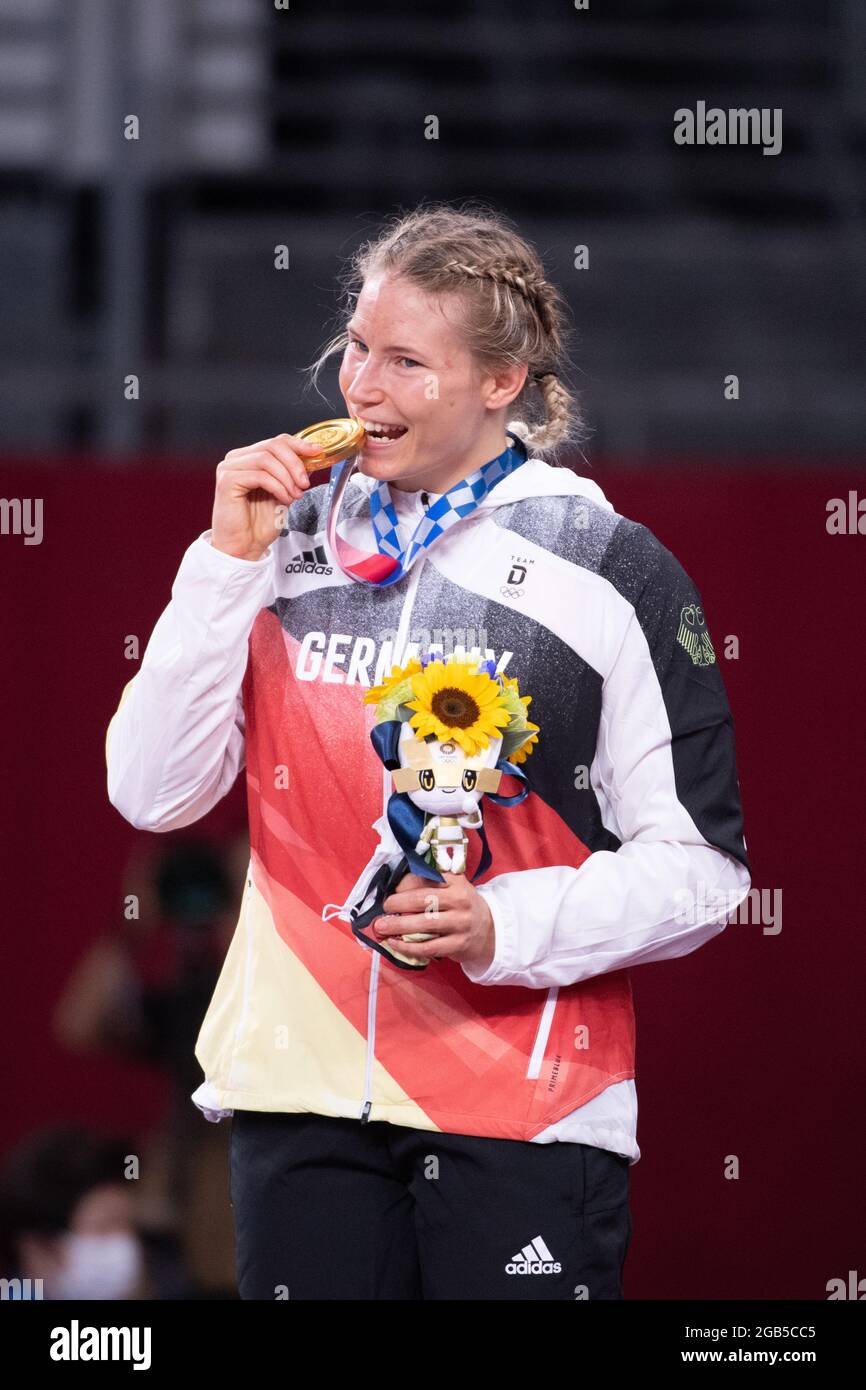 ROTTER FOCKEN Aline (GER) Women's Freestyle 76kg gold medal, award ...