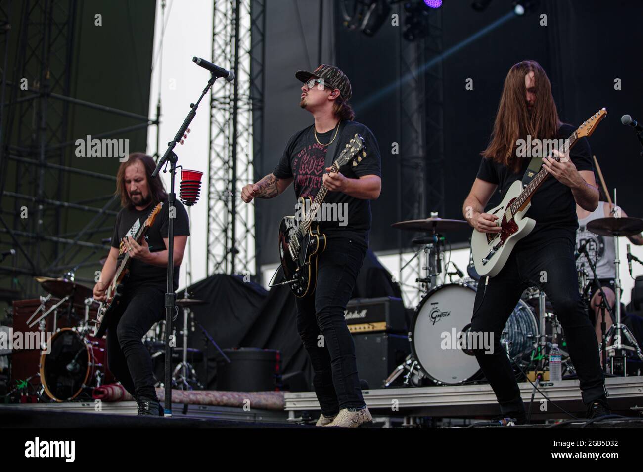 SInger Hardy performs during day three of the Watershed Music Festival ...