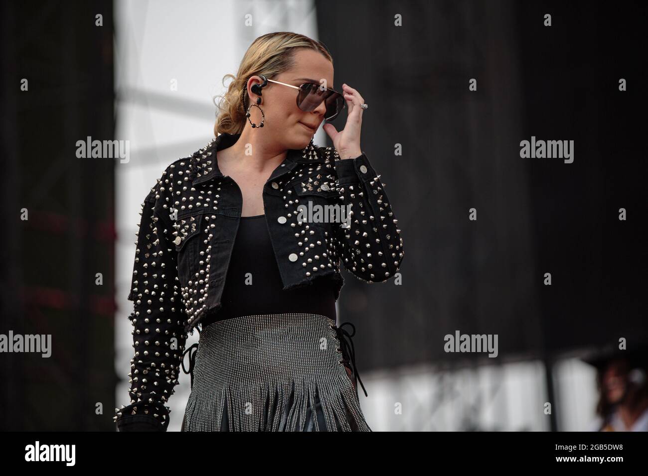 Gabby Barrett High Resolution Stock Photography and Images - Alamy
