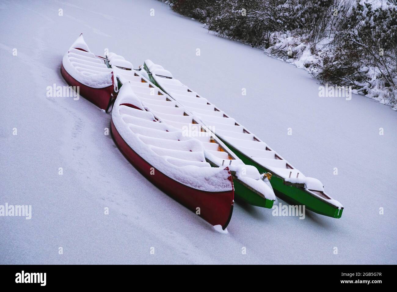 Covered rowing boat hi-res stock photography and images - Alamy