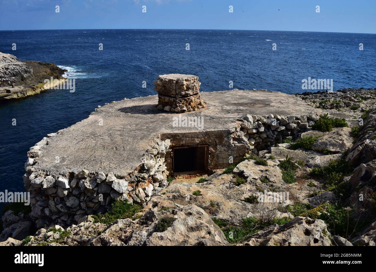 Wwii pillbox hi-res stock photography and images - Alamy