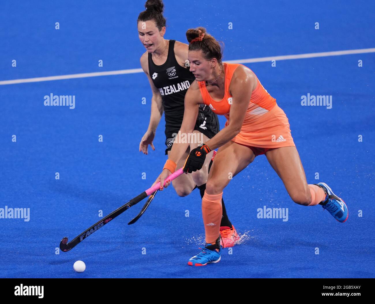 Tokyo, Japan. 2nd Aug, 2021. Frederique Matla (R) of the Netherlands ...