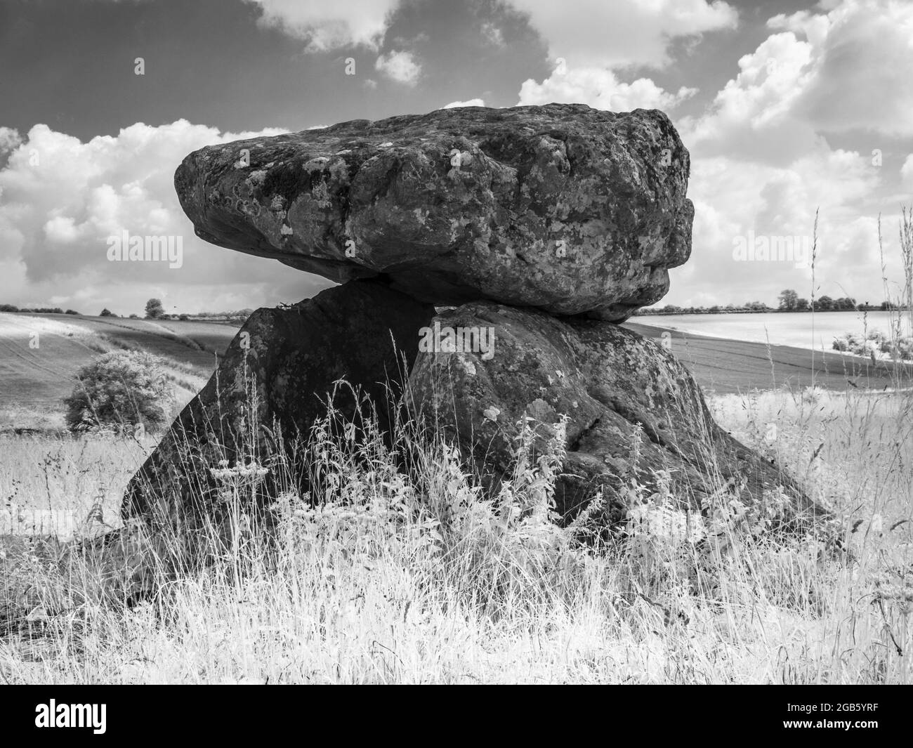 Devil's stones Black and White Stock Photos & Images - Alamy