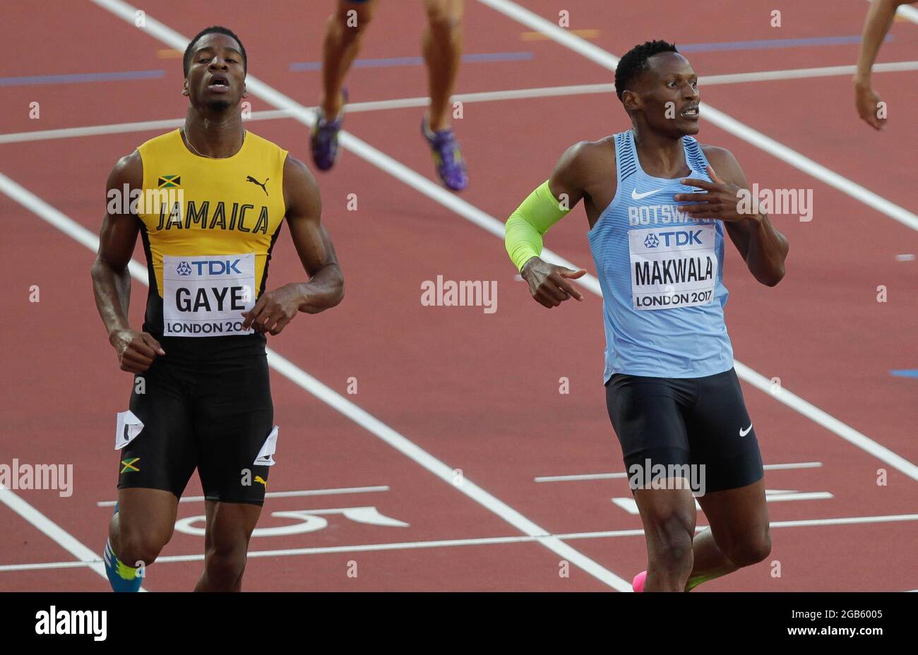 Demish Gaye (Jamaique) and Isaac Makwala (Botswana) during the 3eme ...