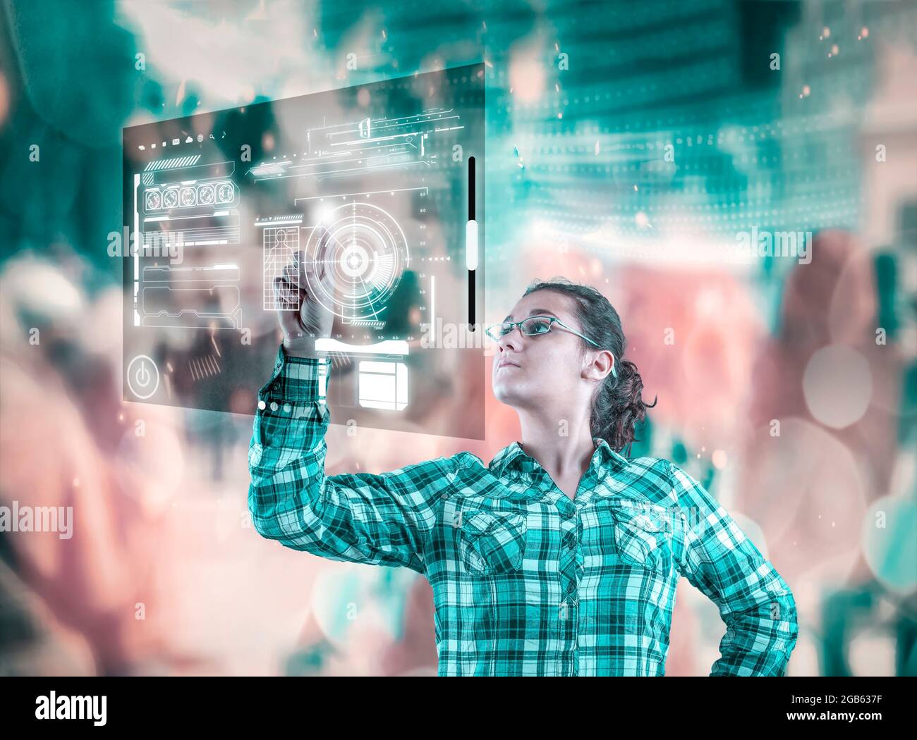 Tech screen hi-res stock photography and images - Alamy