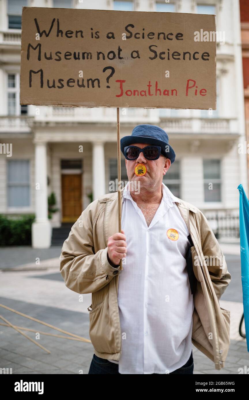 London, UK. 31 July 2021. Extinction Rebellion protest outside Science ...