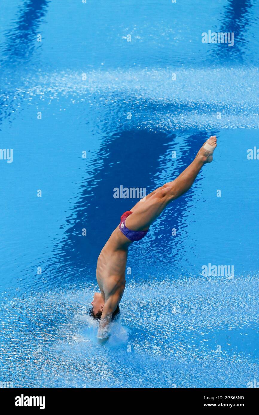 Tokyo, Japan. 2nd Aug, 2021. TYLER DOWNS (USA) competes in the Men's 3m ...