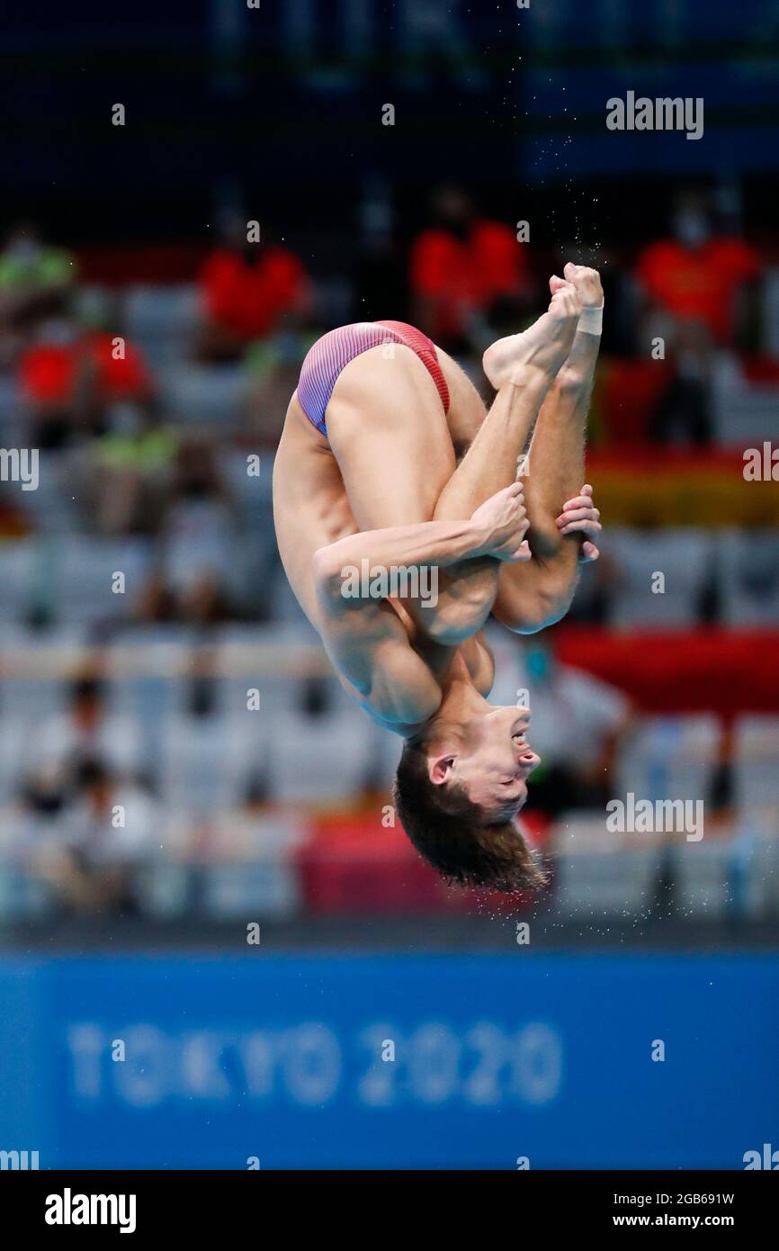 Tokyo, Japan. 2nd Aug, 2021. TYLER DOWNS (USA) competes in the Men's 3m ...