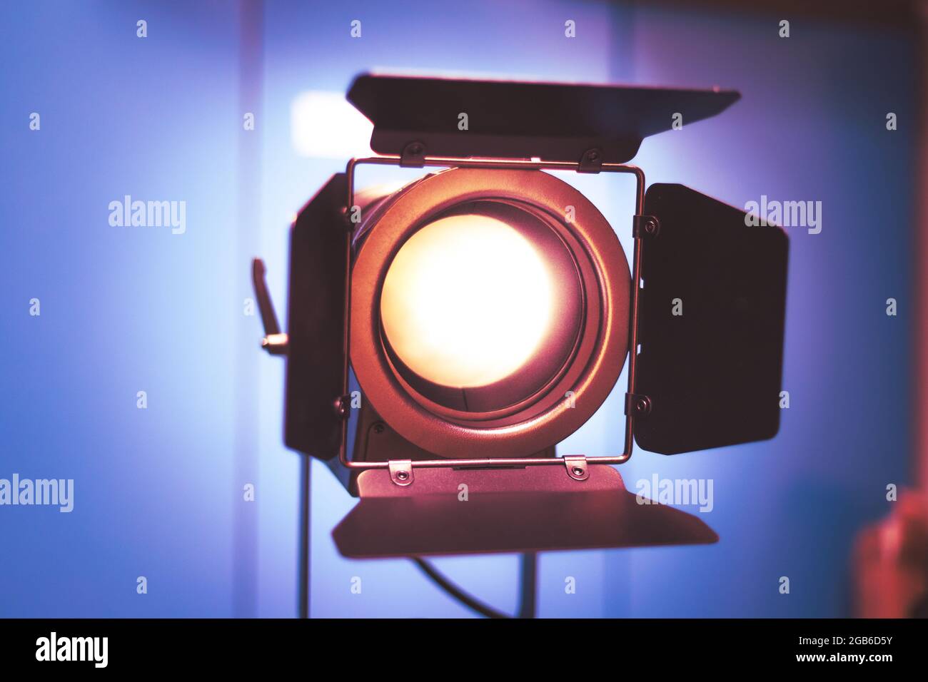 Professional studio spotlight in a TV studio. Lighting equipment for ...