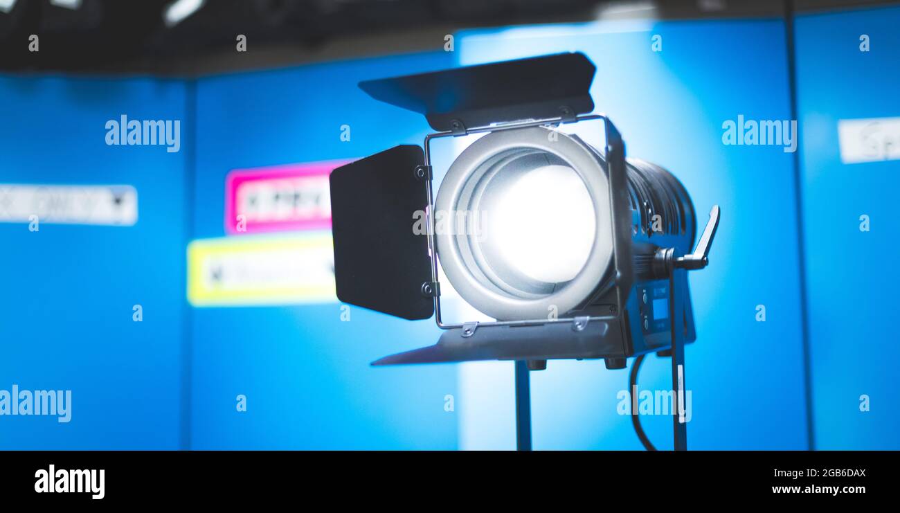 Professional studio spotlight in a TV studio. Lighting equipment for ...