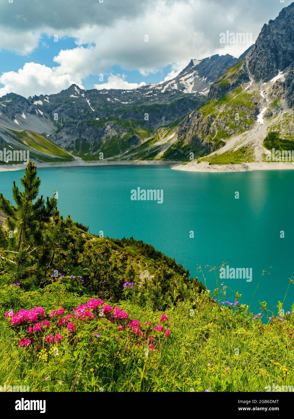 Beautiful alpine scenery hi-res stock photography and images - Alamy