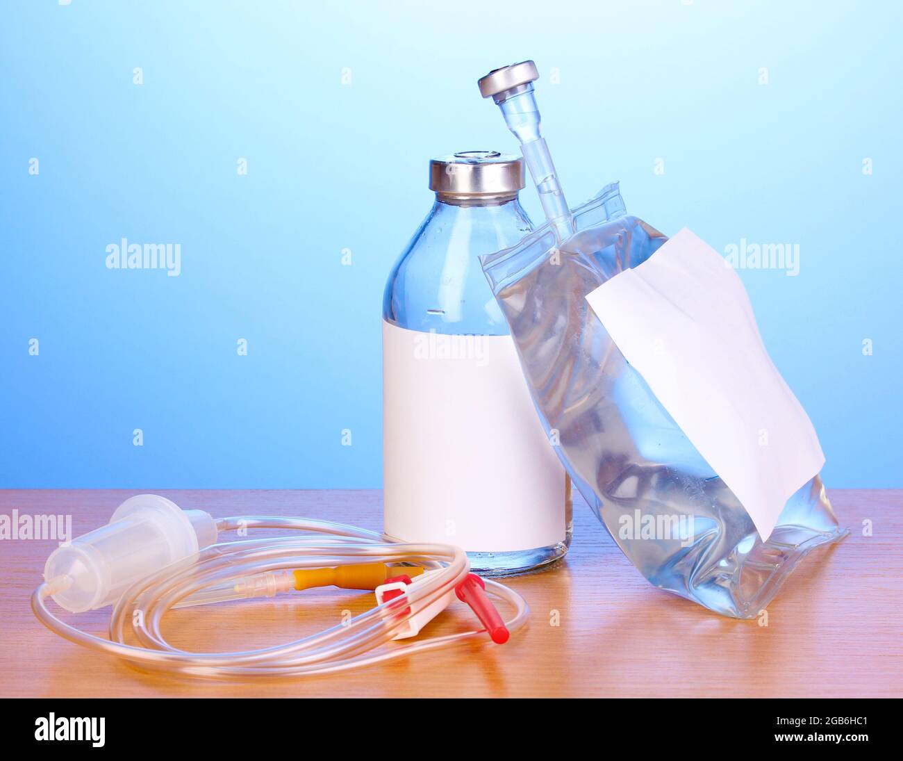 Iv bag antibiotics hi-res stock photography and images - Alamy