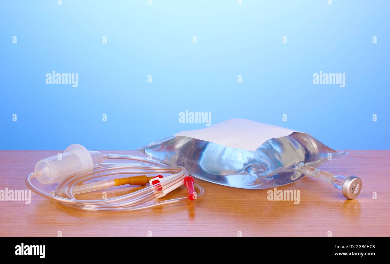 Iv bag antibiotics hi-res stock photography and images - Alamy