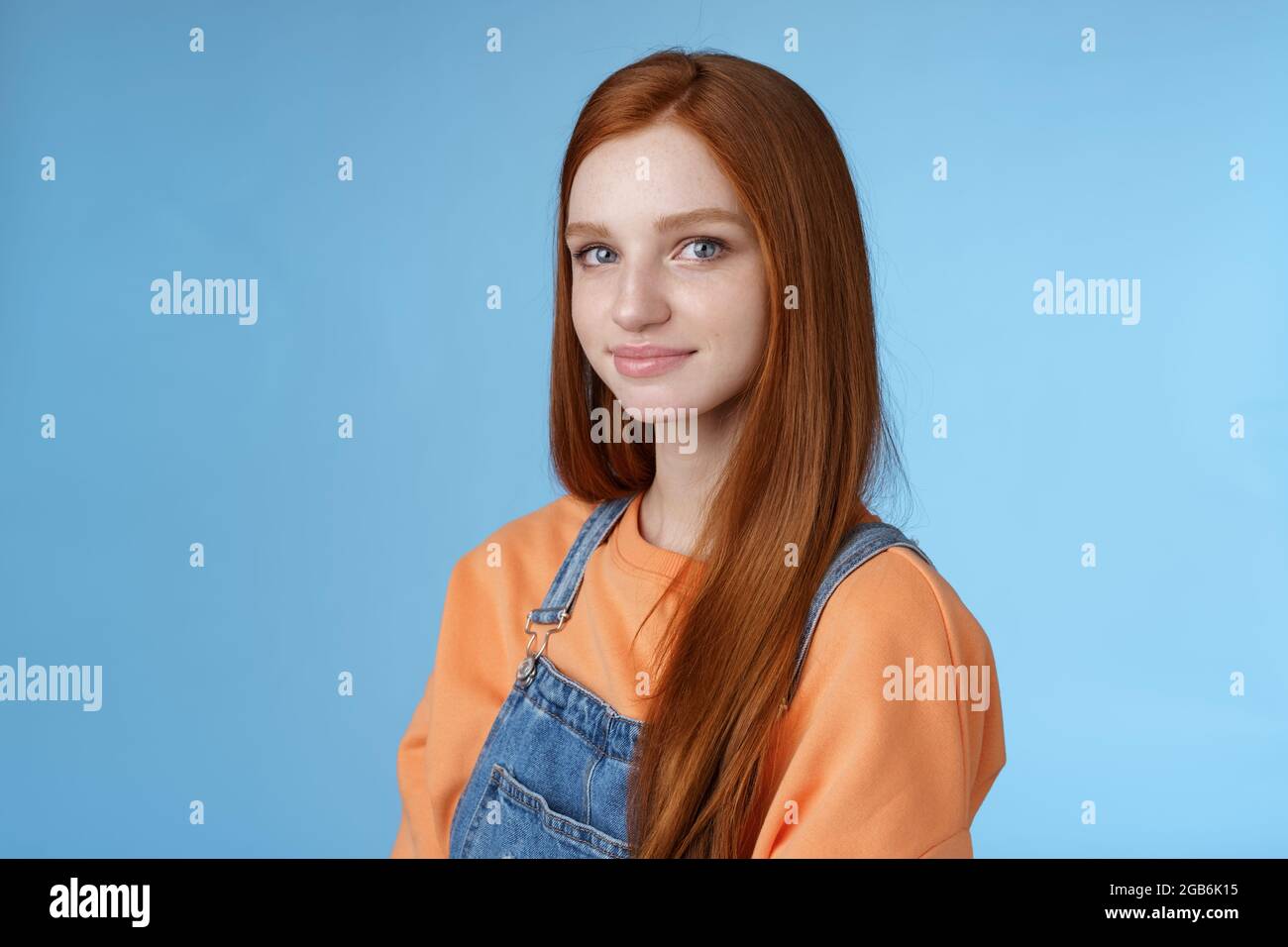 Gentle grin hi-res stock photography and images - Alamy