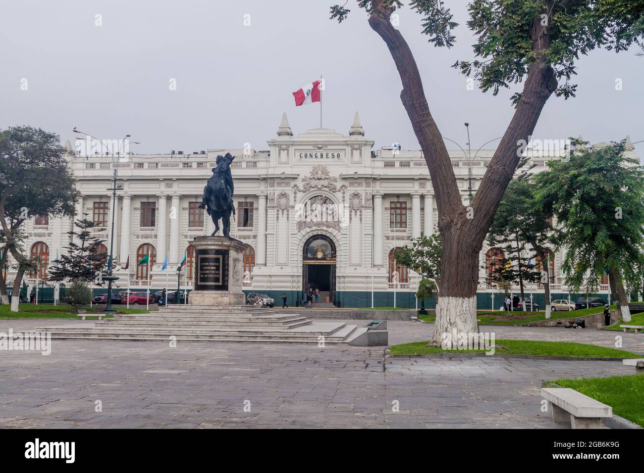 Peru congress building hi-res stock photography and images - Alamy